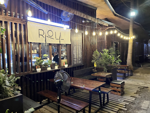 ROLL Temaki Sushi in Thao Dien | Thaodien